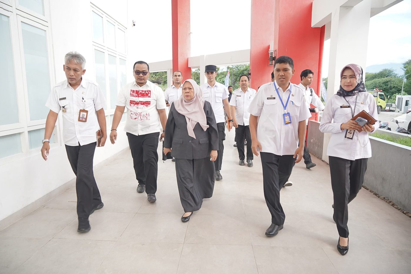 Wagub Pastikan Kesiapan Peluncuran Koperasi Merah Putih dan Program MBG ...