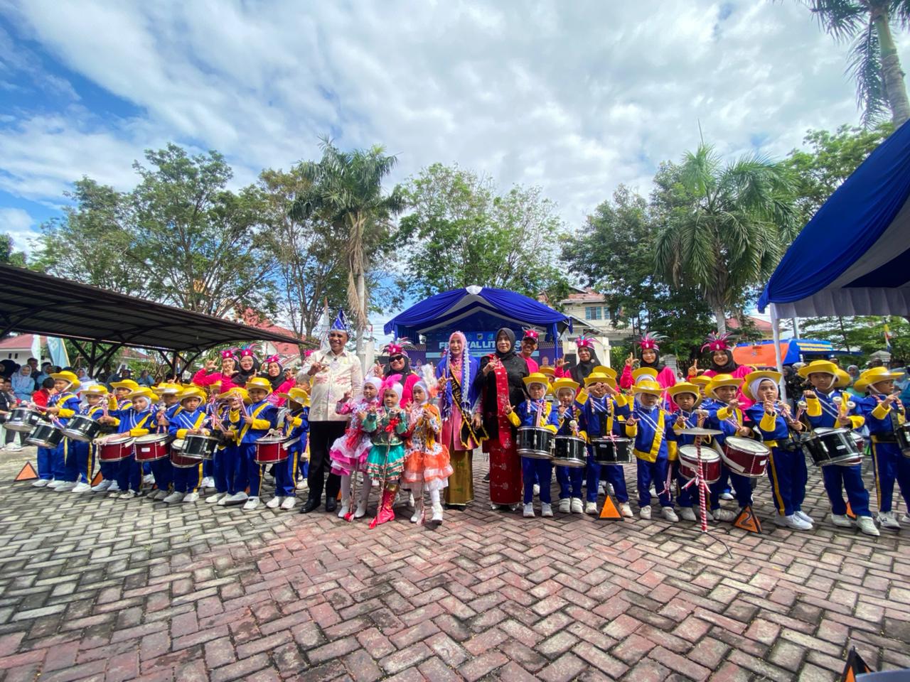Drum Band Wei Kami TK Alkhairaat Parigi Tampil Mempesona di Pembukaan ...